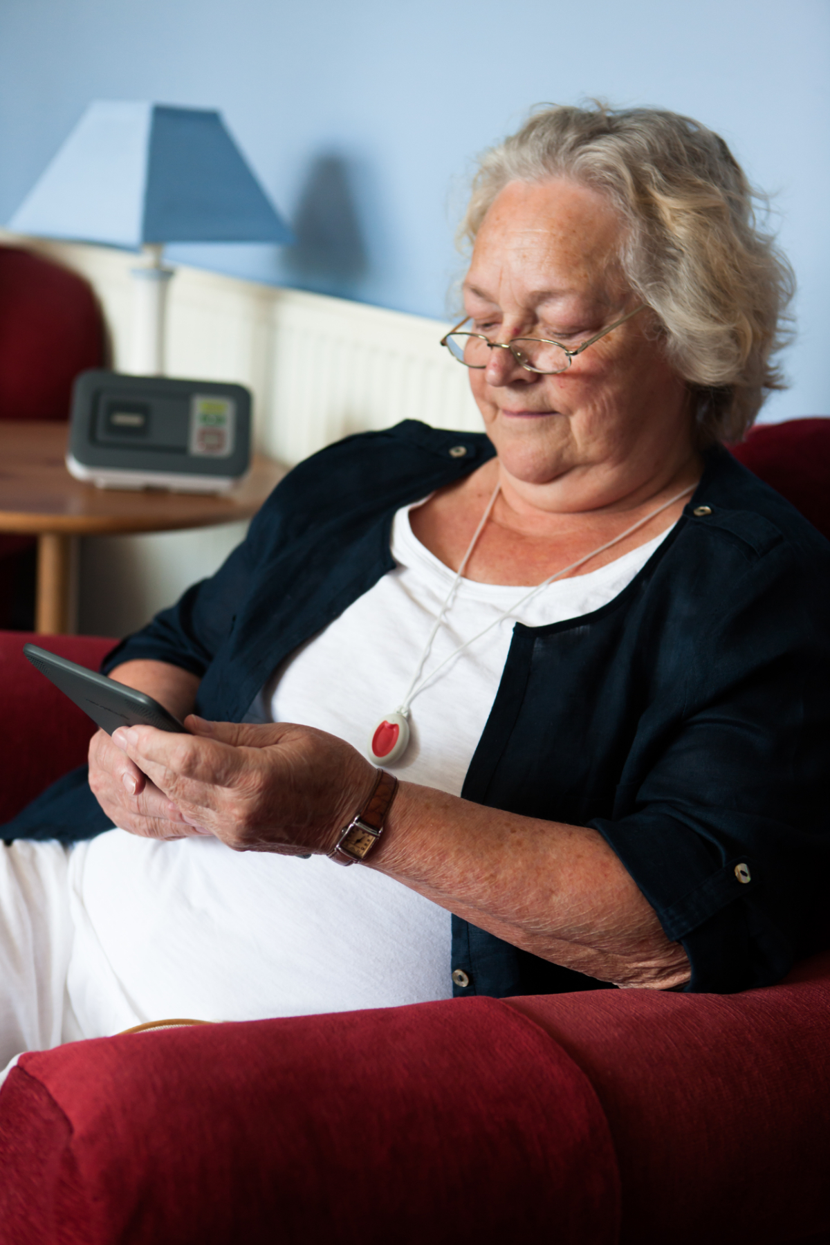 ‘Groundbreaking’ hub launched to help care providers prescribe tech for ...