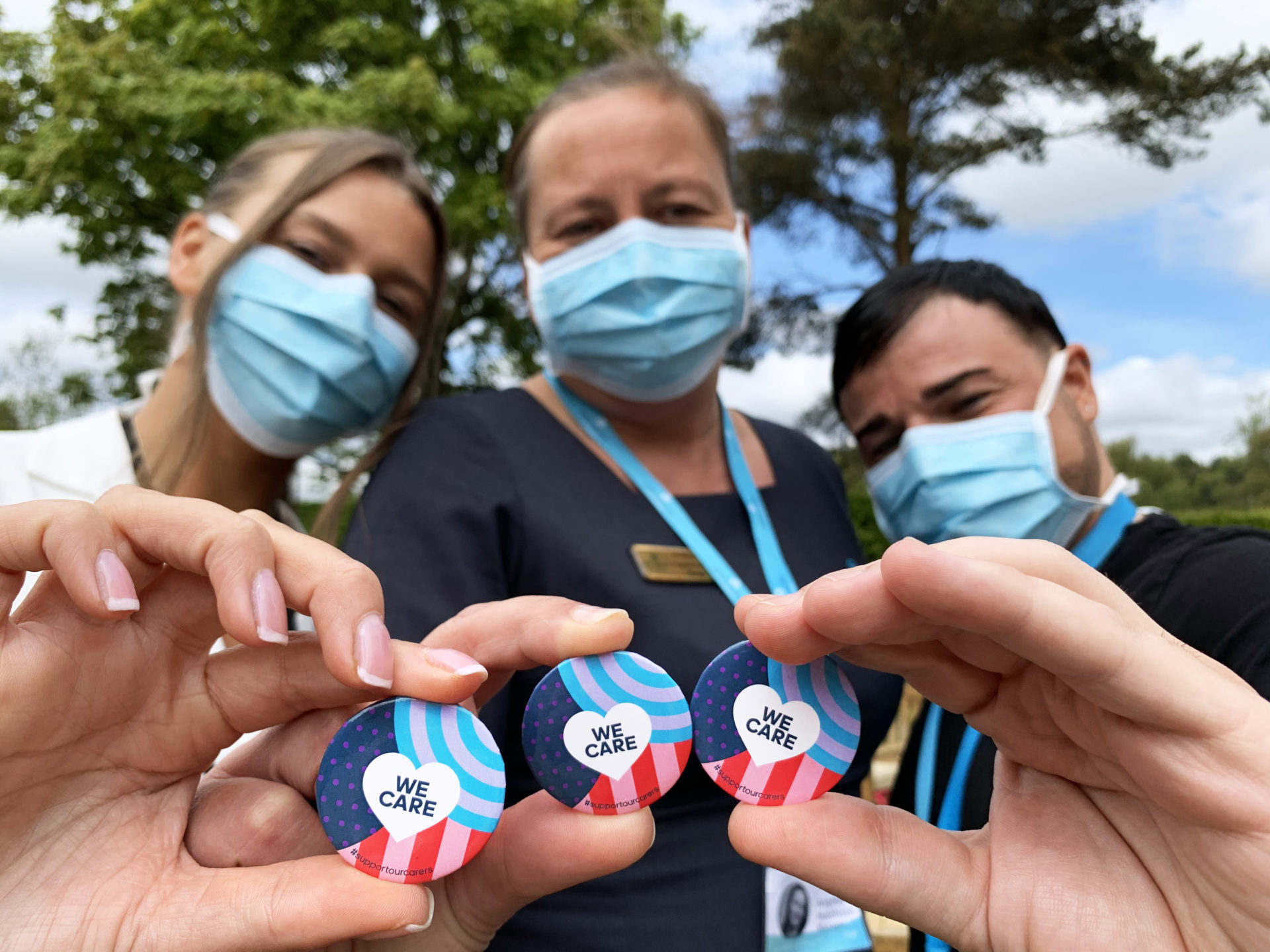 New care badge to go on sale tonight, as nation Claps for Carers